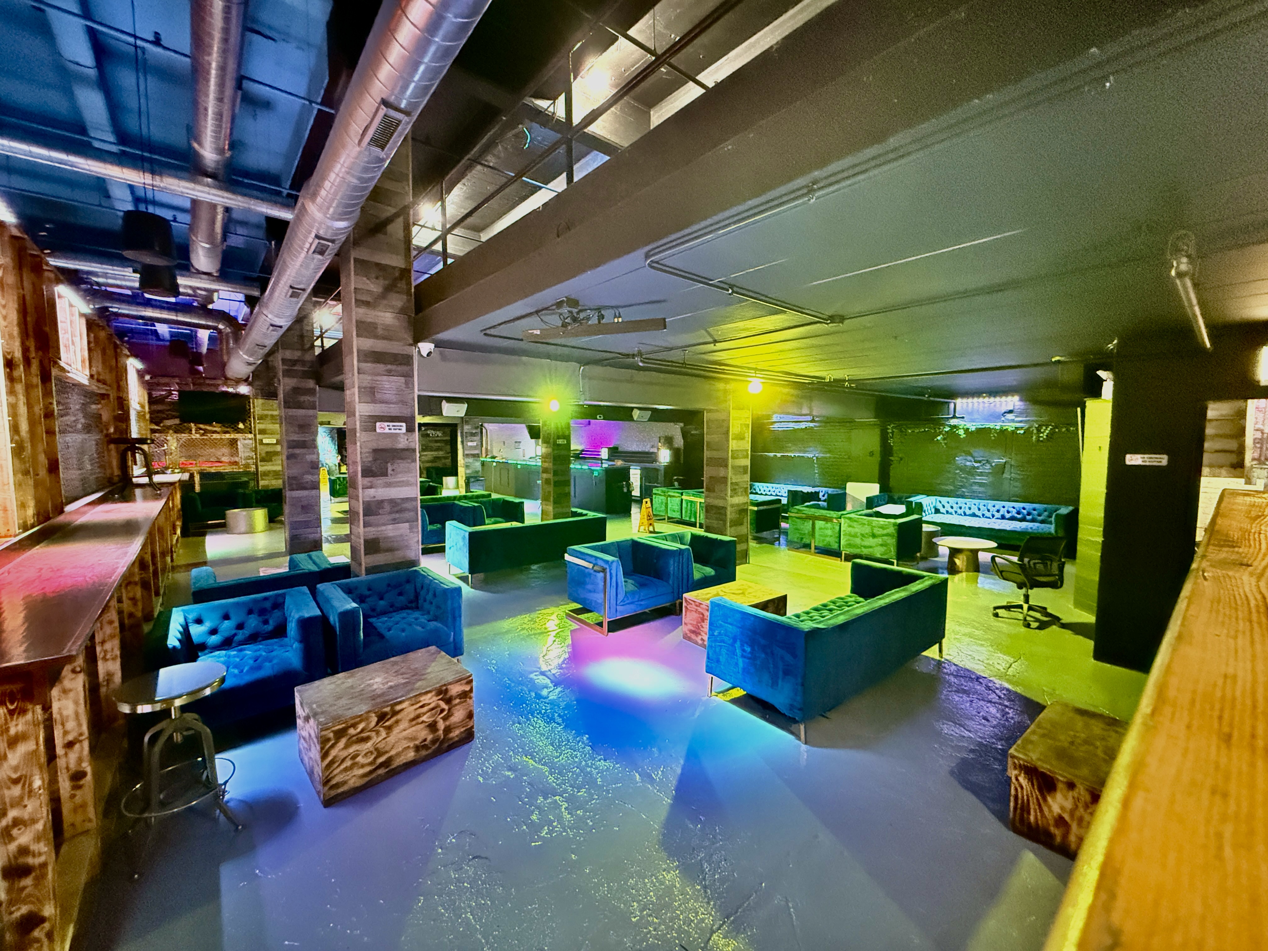 The Angry Cactus Lounge | Axe Throwing & Rage Rooms | Chicago Entertainment